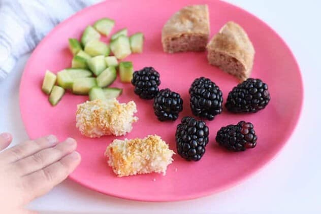 Crispy Baked Chicken Nuggets (4 Ingredients. SO Crispy!)