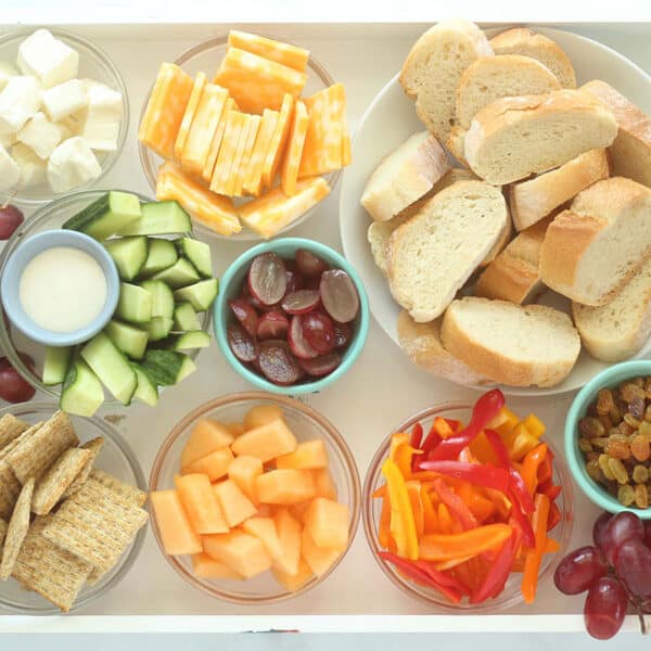 Family Style Meals (Tips and Recipes) - Yummy Toddler Food