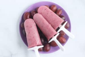 Easy Grape Pops (with Fresh Fruit!) - Yummy Toddler Food