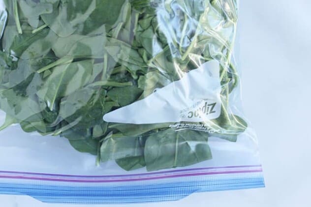 How to Freeze Spinach (the Easy Way)