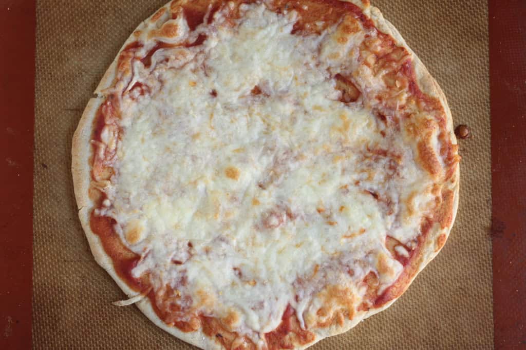 Delish 10-Minute Flatbread Pizza (Just 3 Ingredients!)