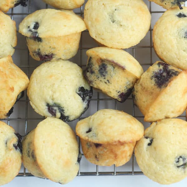10 Best Mini Muffin Recipes - Yummy Toddler Food