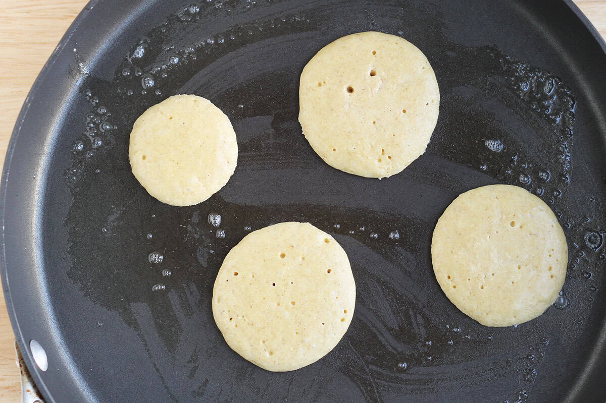 Quick Cottage Cheese Pancakes (Just 3 Ingredients!)