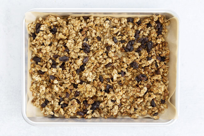 Easy Homemade Granola (Sugar-Free, So Good!)