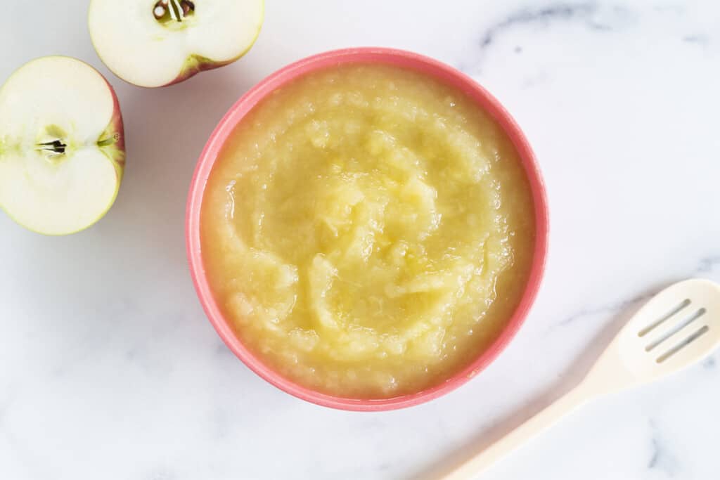 Homemade Applesauce - Yummy Toddler Food