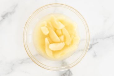 Easy Pear Popsicles - Yummy Toddler Food
