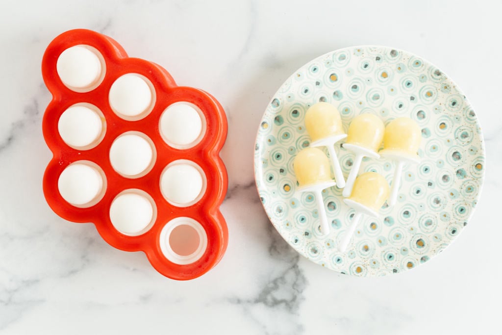 Easy Pear Popsicles - Yummy Toddler Food