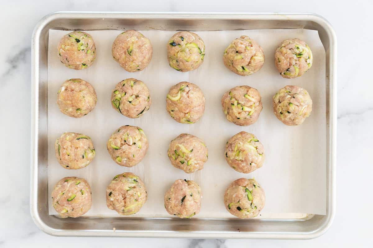 Turkey Meatballs with Zucchini - Yummy Toddler Food