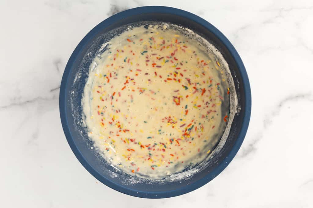 Easy Funfetti Cake - Yummy Toddler Food