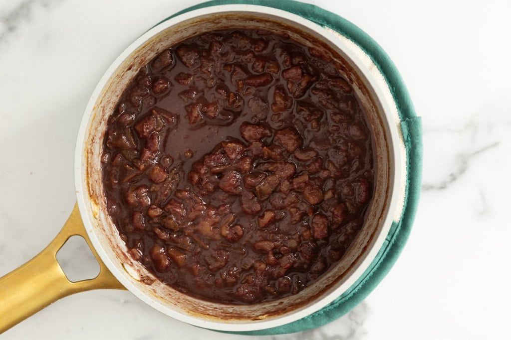Date Paste (Natural Sweetener) - Yummy Toddler Food