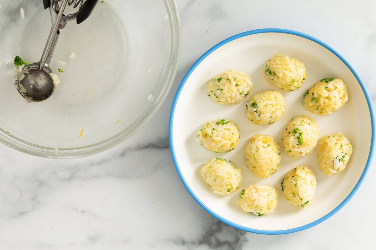 Easy Rice Balls - Yummy Toddler Food