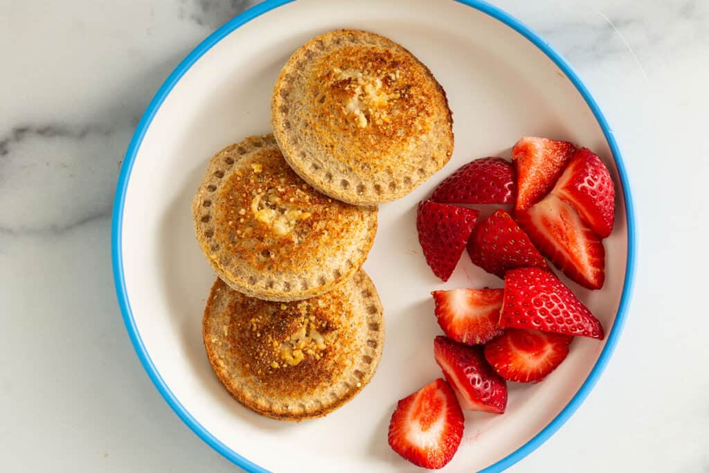 Pizza Uncrustables (10 Minute Meal) - Yummy Toddler Food