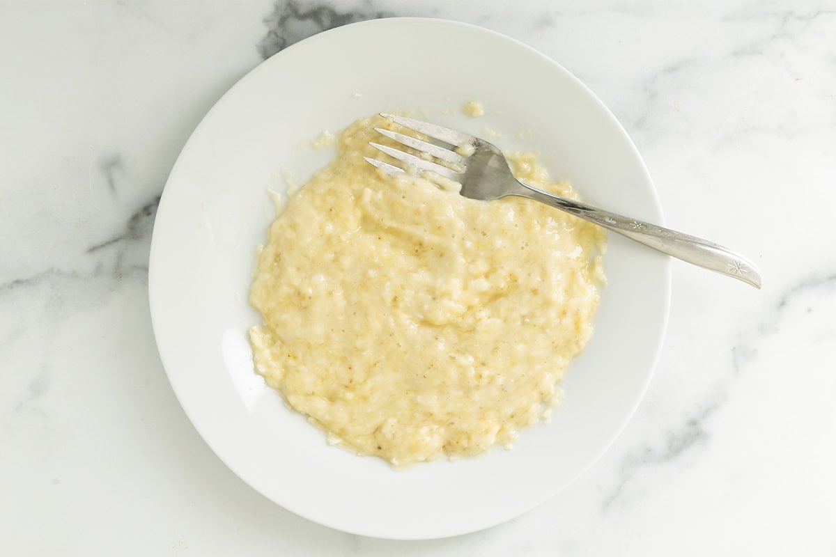 Banana Bread Baked Oatmeal - Yummy Toddler Food